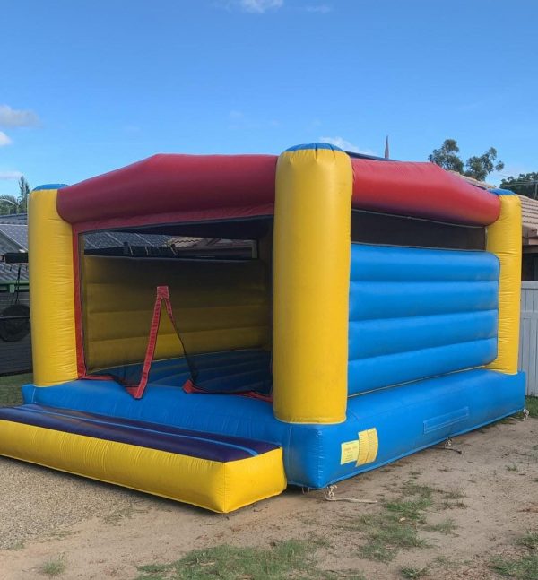 Jumping Castles / Inflatables - Family Fun Amusements
